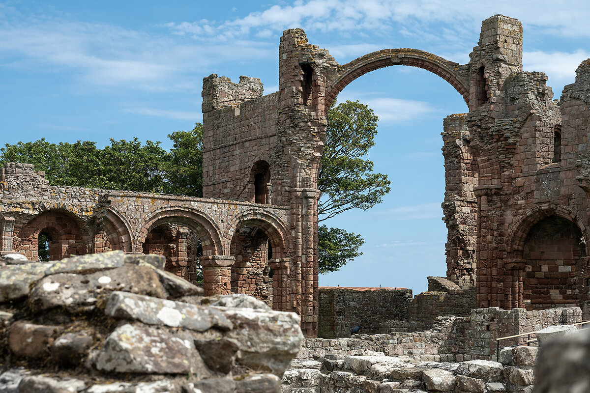 On Holy Island, a wave of gratitude rolls in with the tide - CSMonitor.com